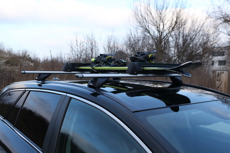 Suport ski auto pentru schiuri, Amos, cu prindere pe bare transversale ...